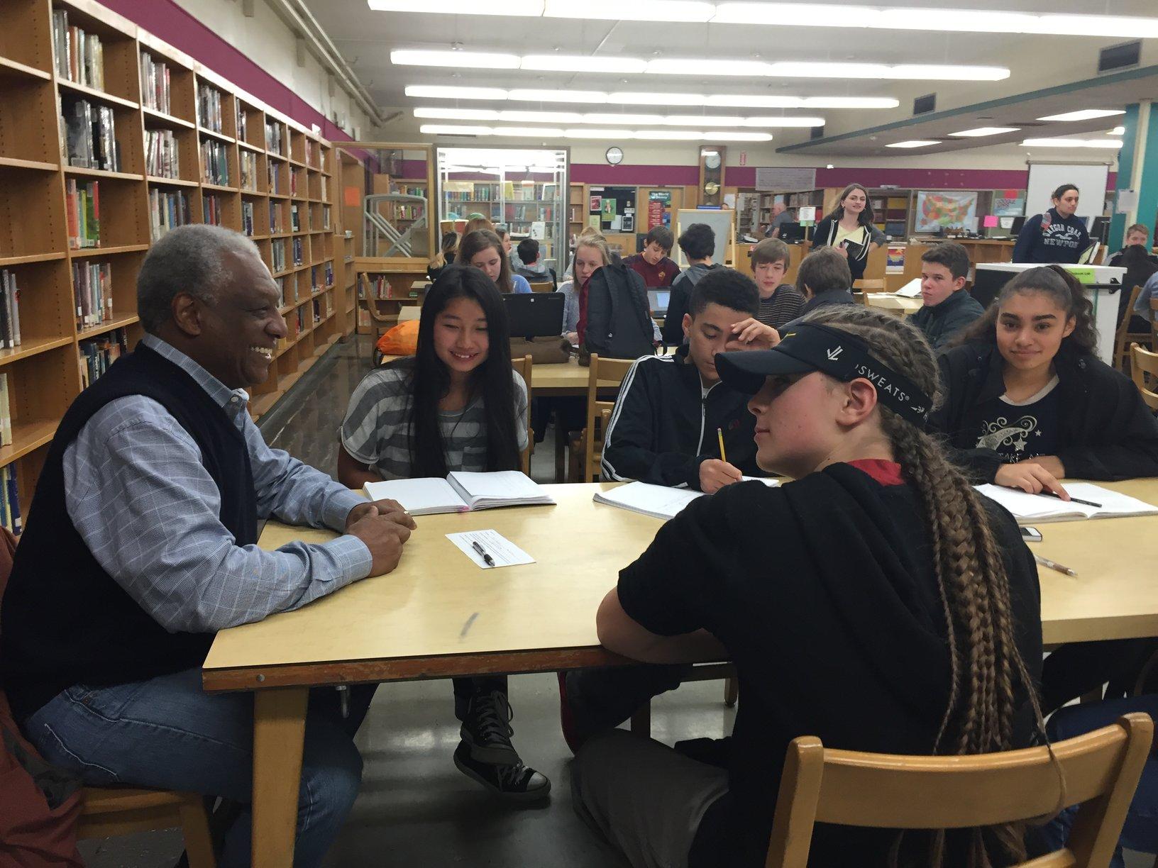 Chinook Academy students interview Cleveland alumni – The Clarion